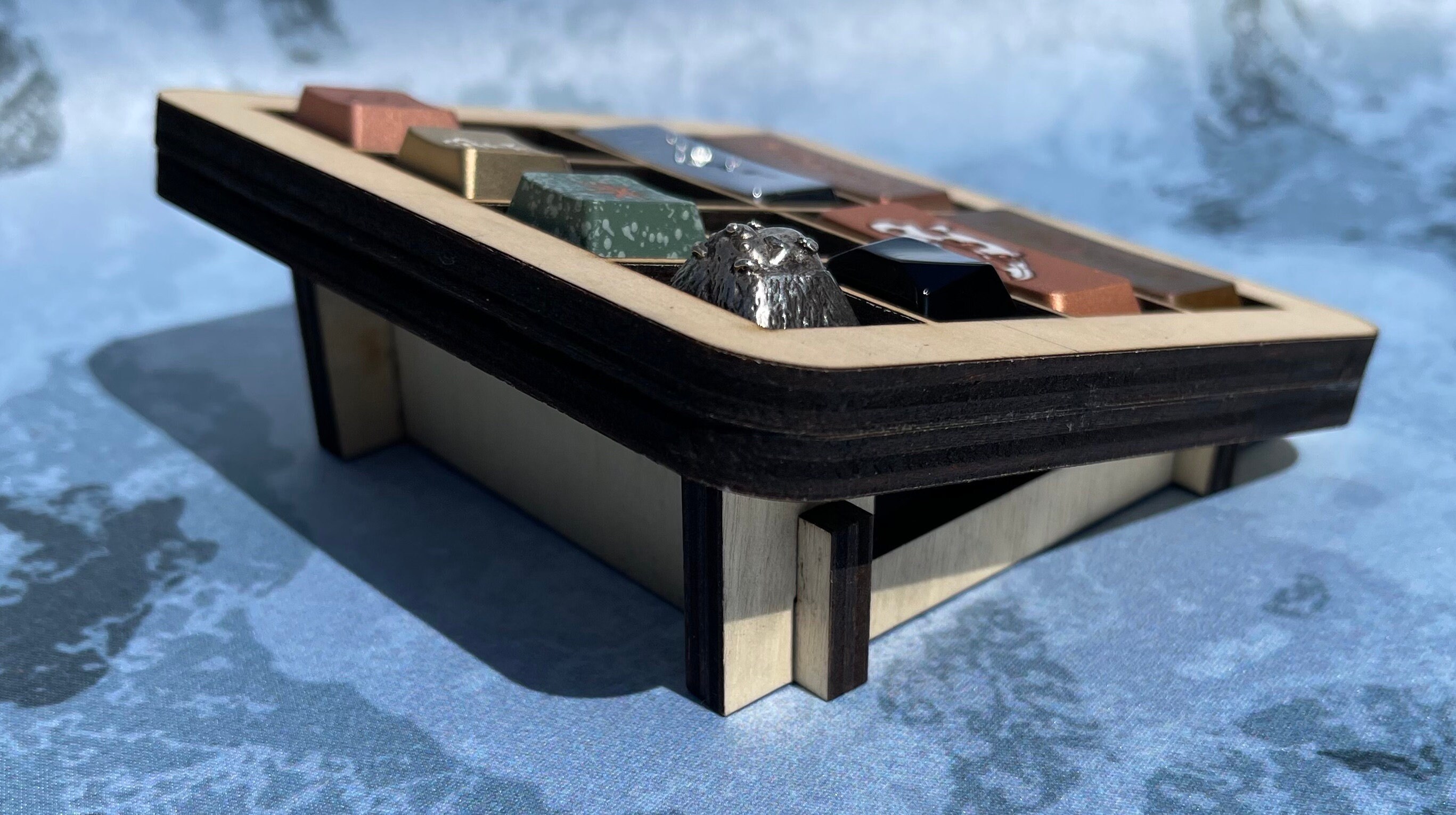 Large Wood Artisan Keycap Display Tray 16 21x21mm Squares for ...