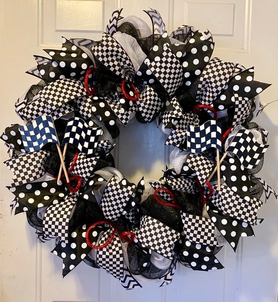 Racing wreath race car wreath race wreath Racing decor | Etsy