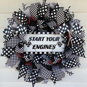 Racing Wreath, Race Car Wreath, Checkered Flag Wreath, Start Your ...