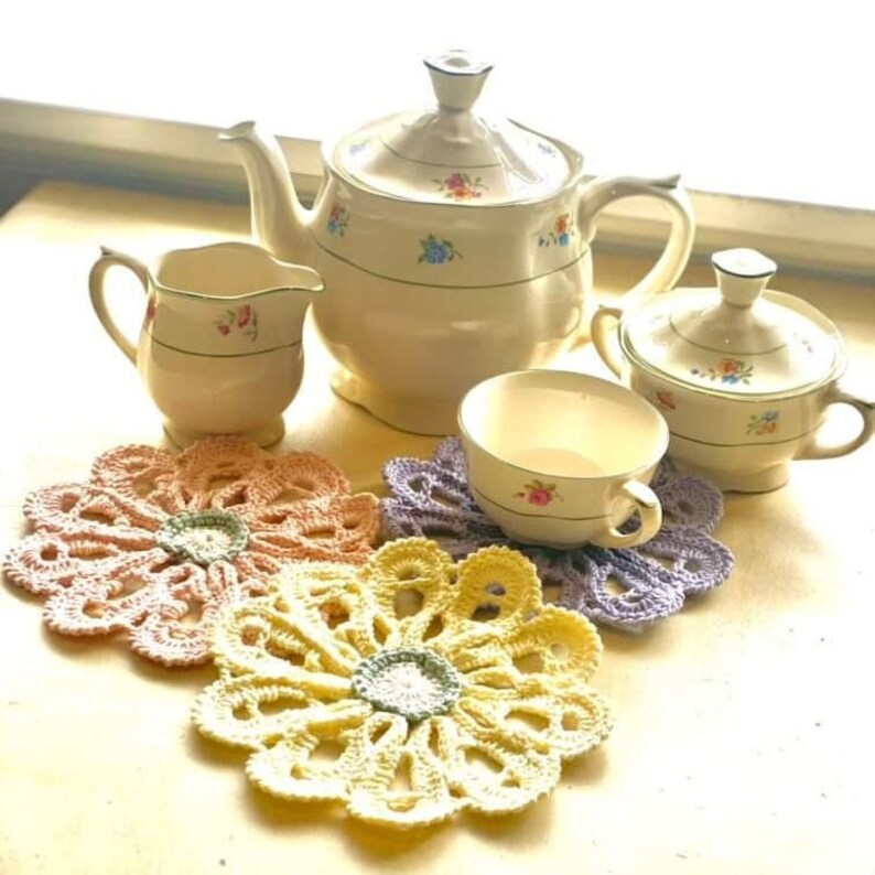 TUTORIAL Crochet Table Floral COASTERS Decor Pattern - Curtain TIE ...