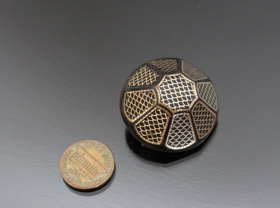 Antique Napoleon III Pique Brooch. Yellow Gold Inlay.… - Gem