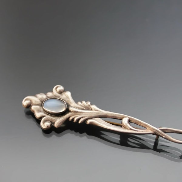 830 Silver Brooch - Etsy