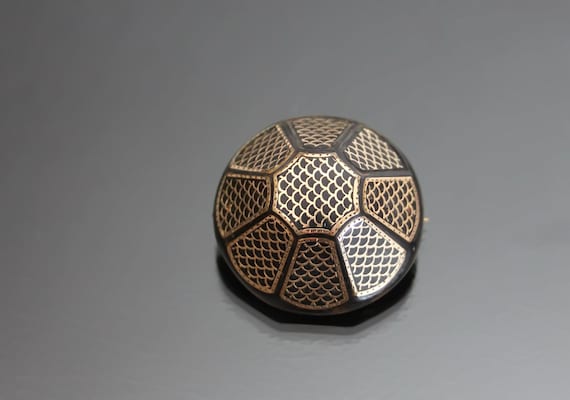 Antique Napoleon III Pique Brooch. Yellow Gold Inlay.… - Gem