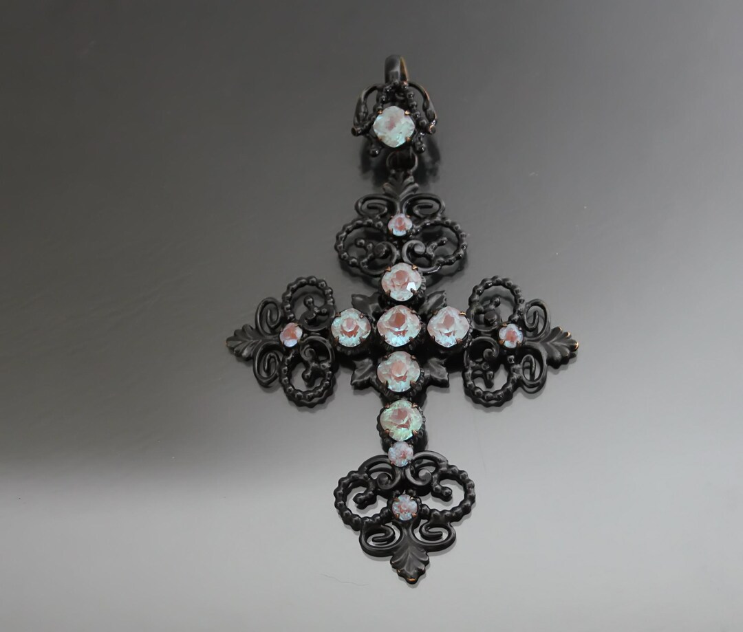 Antique XL SAPHIRET. Edwardian Mourning Crucifix Cross Pendant. - Etsy