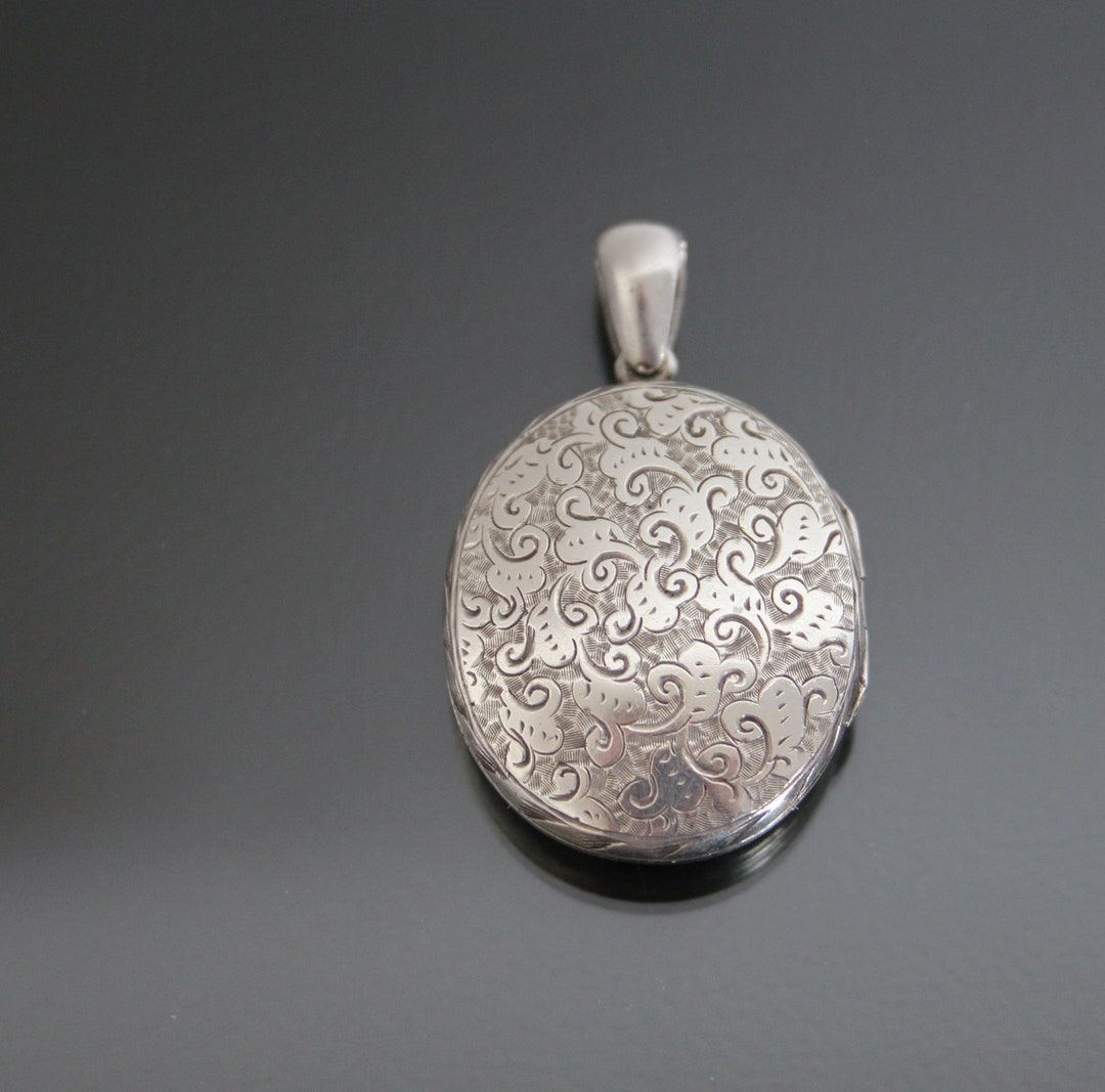 Victorian Aesthetic Photo Locket, 900 Silver Antique Fine Pendant ...