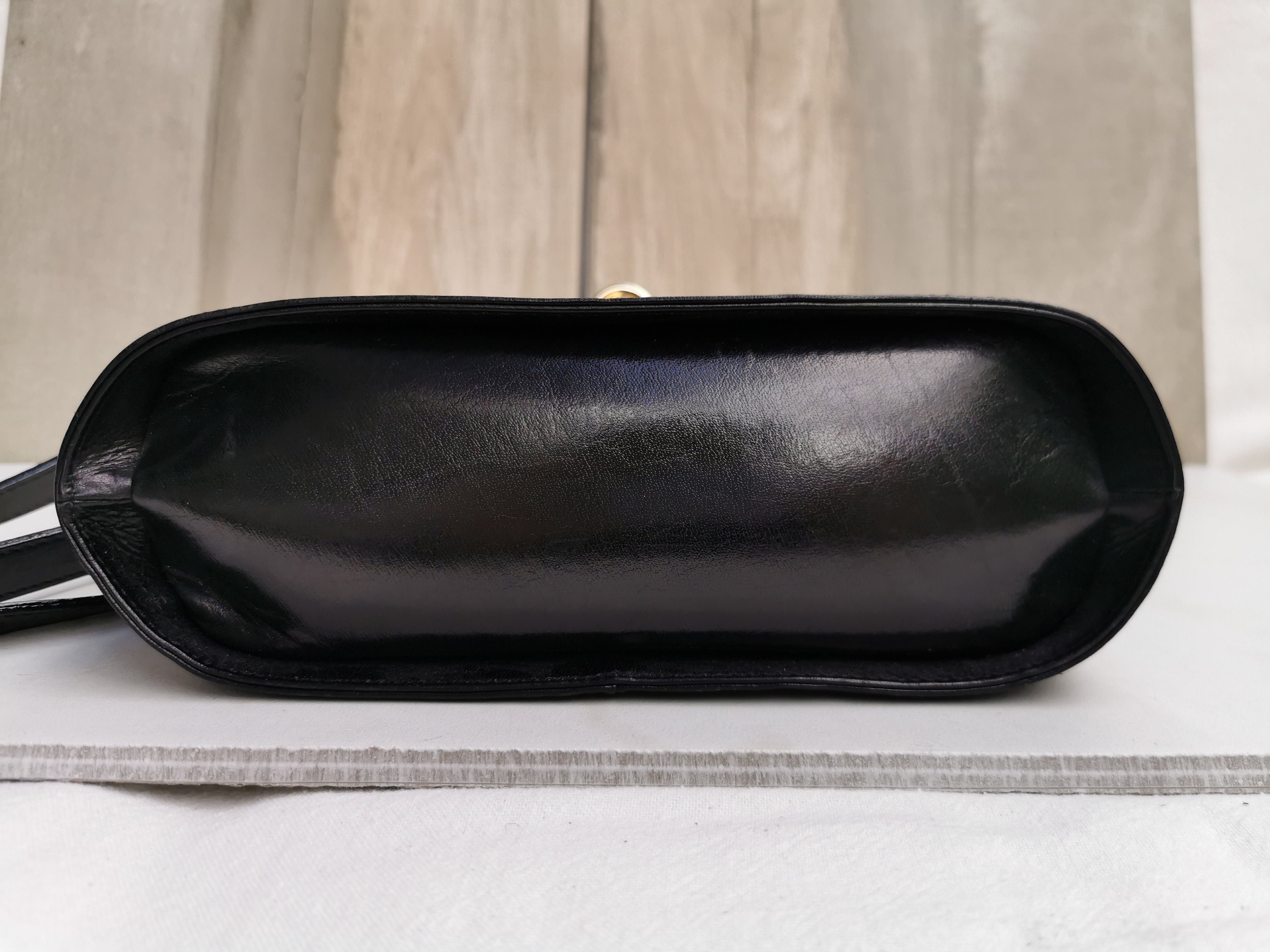 Vintage Satchi Club Black Leather Shoulder Bag/crossbody Bag/classic ...