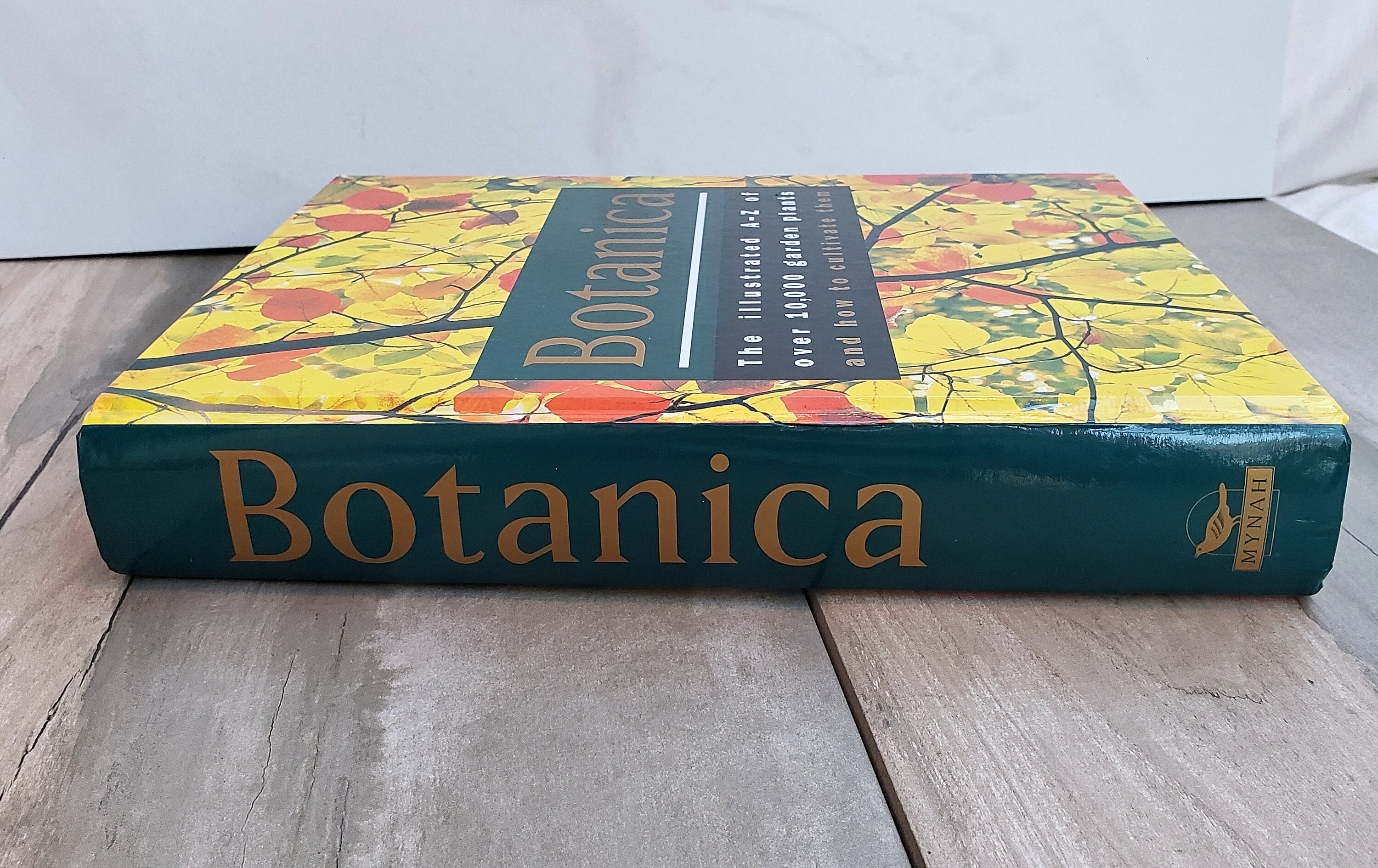 BOTANICA the Illustrated A-z of Over 10,000 Garden Plants Book ...