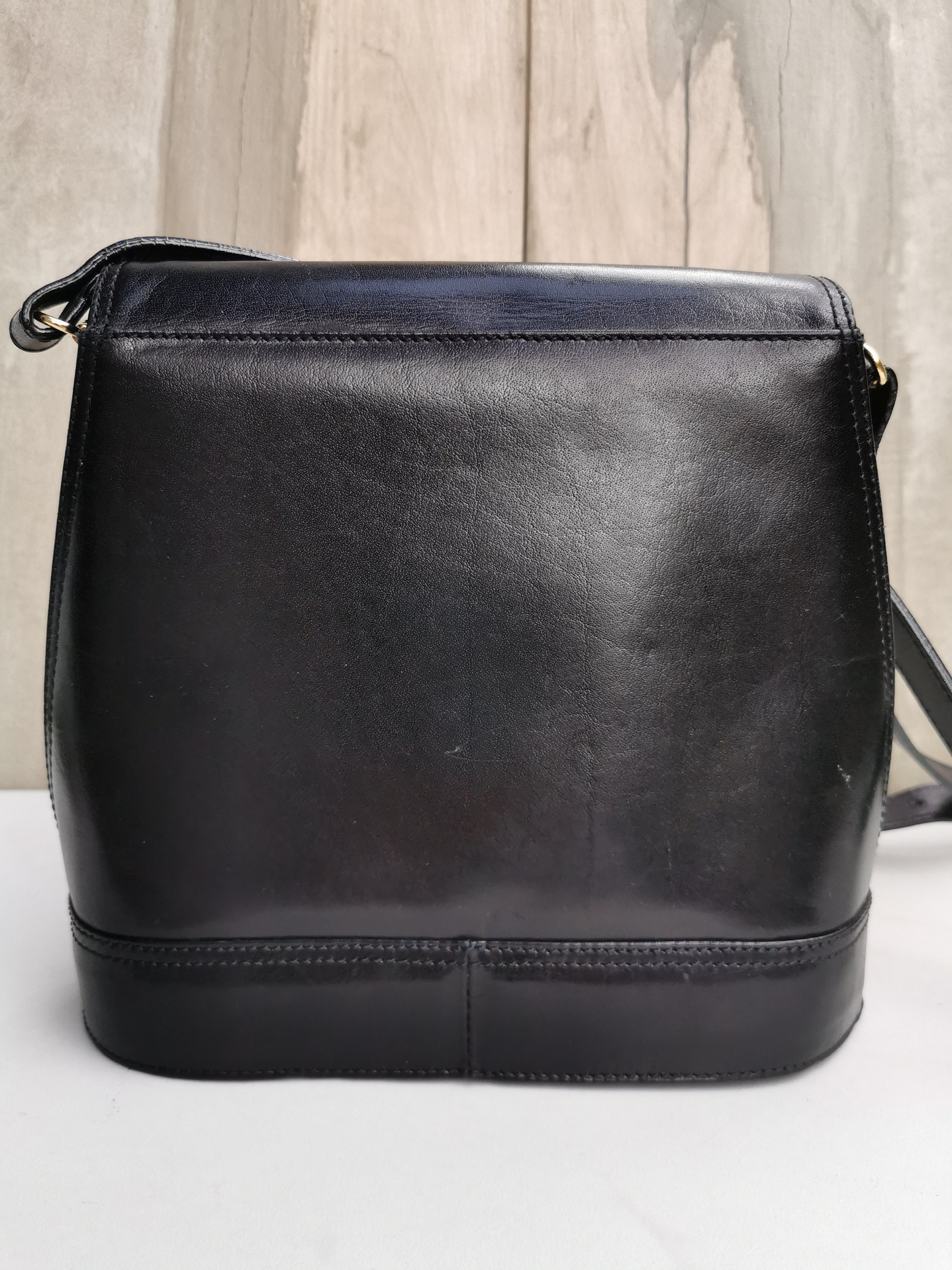 Vintage Satchi Club Black Leather Shoulder Bag/crossbody Bag/classic ...