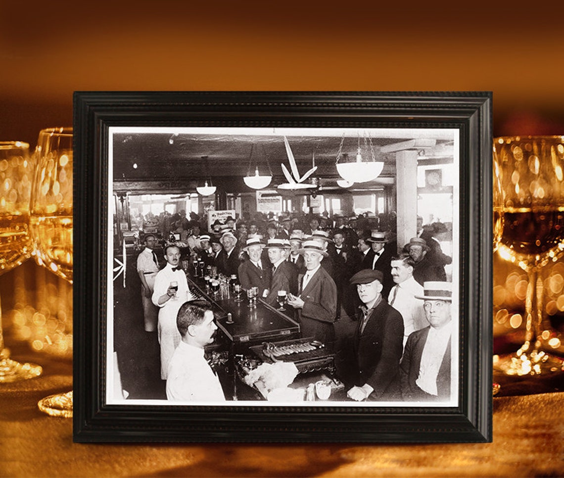 Bar Decor: Prohibition Era Black and White Vintage Photo. Printable ...