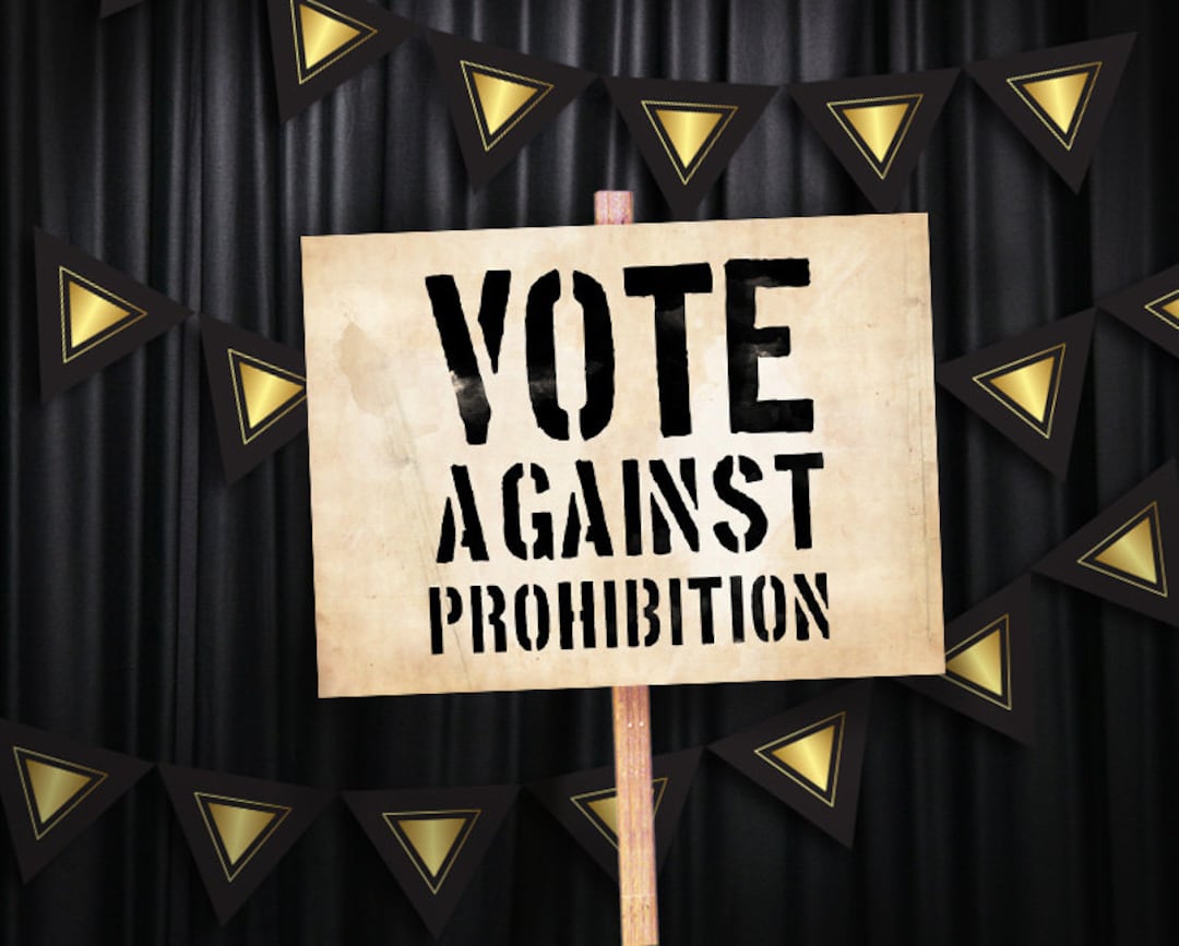 Great Gatsby Theme Prohibition Era Style Party Decoration. Roaring 20s ...