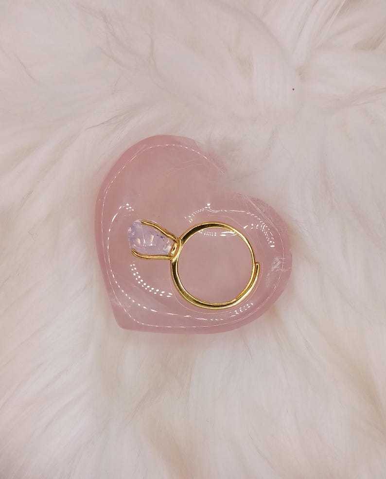 Crown of Midnight Lavender Moon Quartz 14k Gold Ring - Etsy