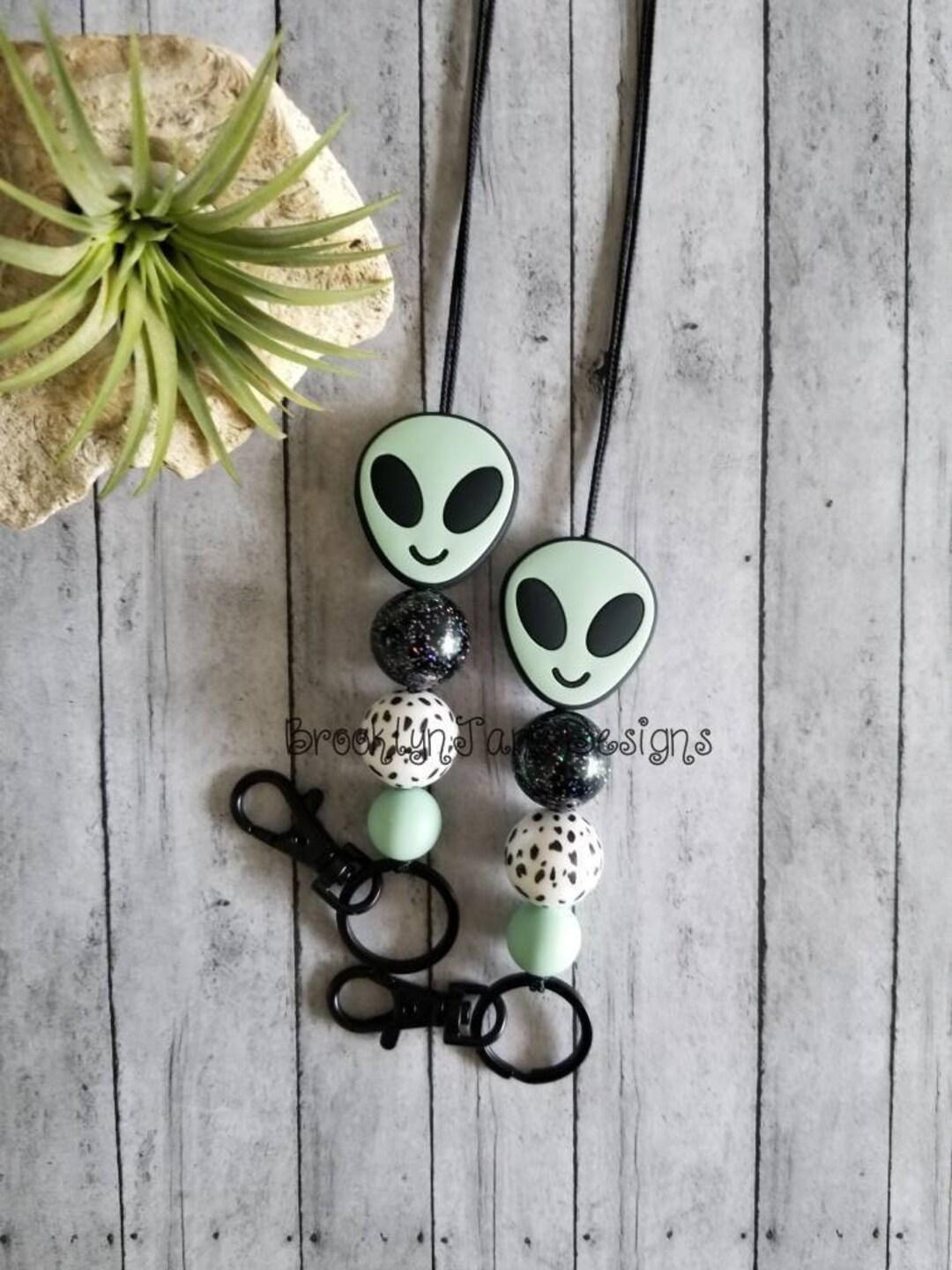 Alien Lanyard Teacher Lanyard Lanyard Teacher Gift ID - Etsy