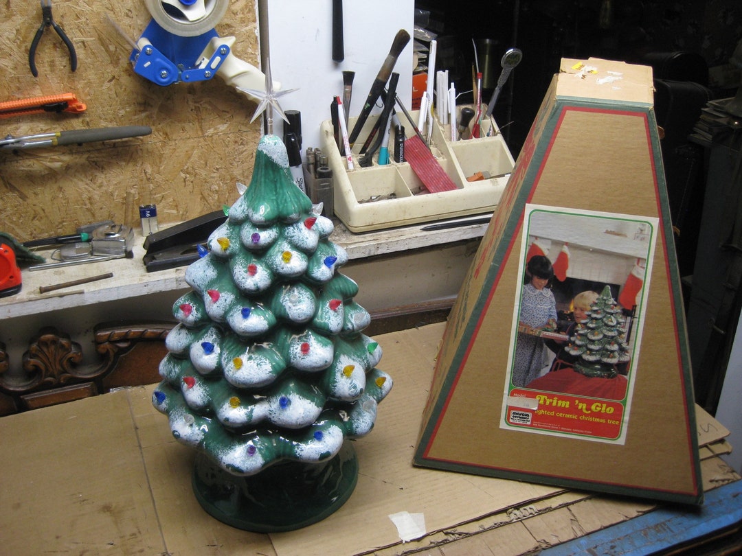 Vintage Marcia Ceramics "trim N Glo" 18" Lighted Ceramic Christmas Tree ...