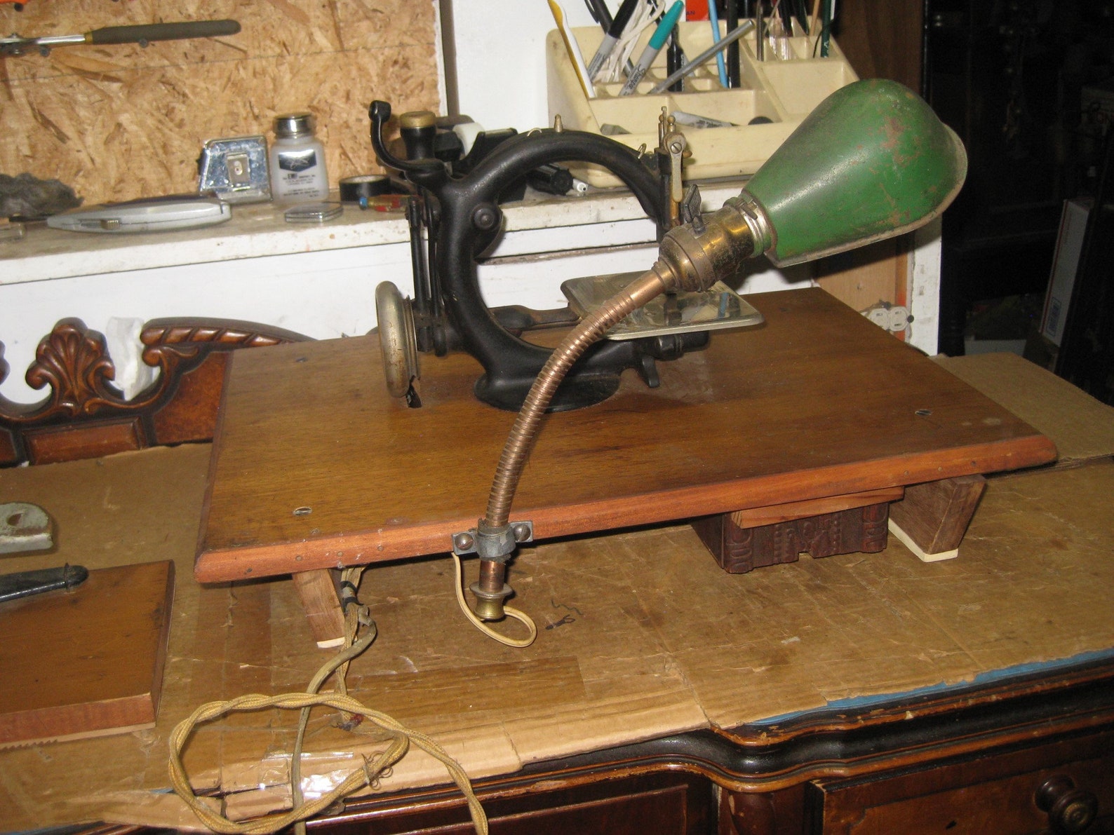 Antique Willcox & Gibbs Sewing Machine Pat. 1871 - S/N A389120 - W ...