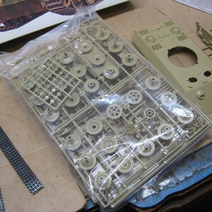 Tamiya 1/35 Model Kit No. 35065 : German Panther Tank Panzerkampfwagen ...