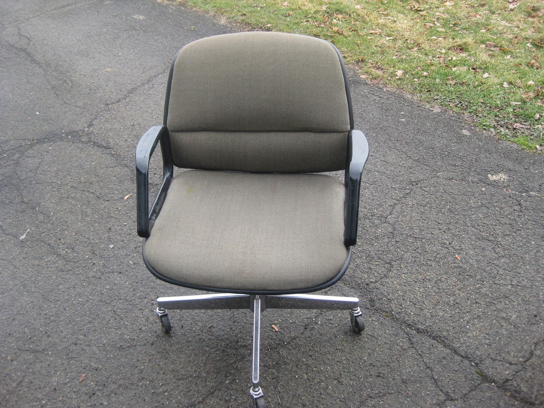 Vintage MCM All Steel Adjustable Swivel Office Chair Old IBM Office ...