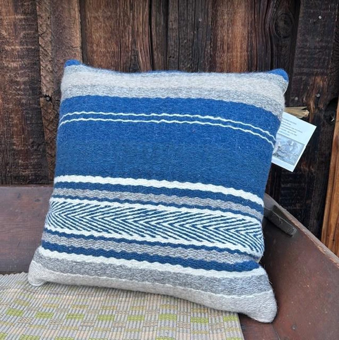 Navajo Churro Sheep Handspun Yarn / Handwoven Pillow - 21 Inches Square ...
