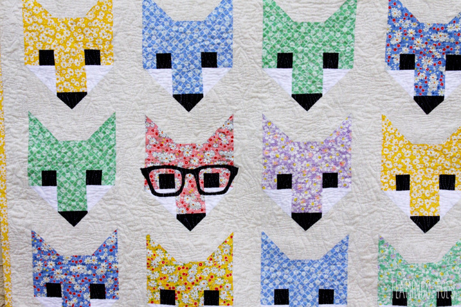 Fancy Fox Quilt Pattern by Elizabeth Hartman Pattern Booklet - Etsy