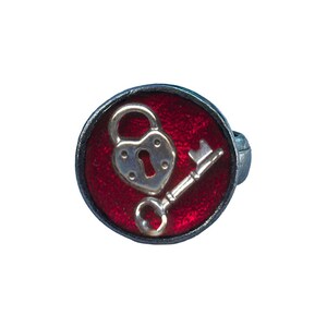 Classic Hardware Jewelry - Handcrafted Shadow Box Lock and Key Ring ...