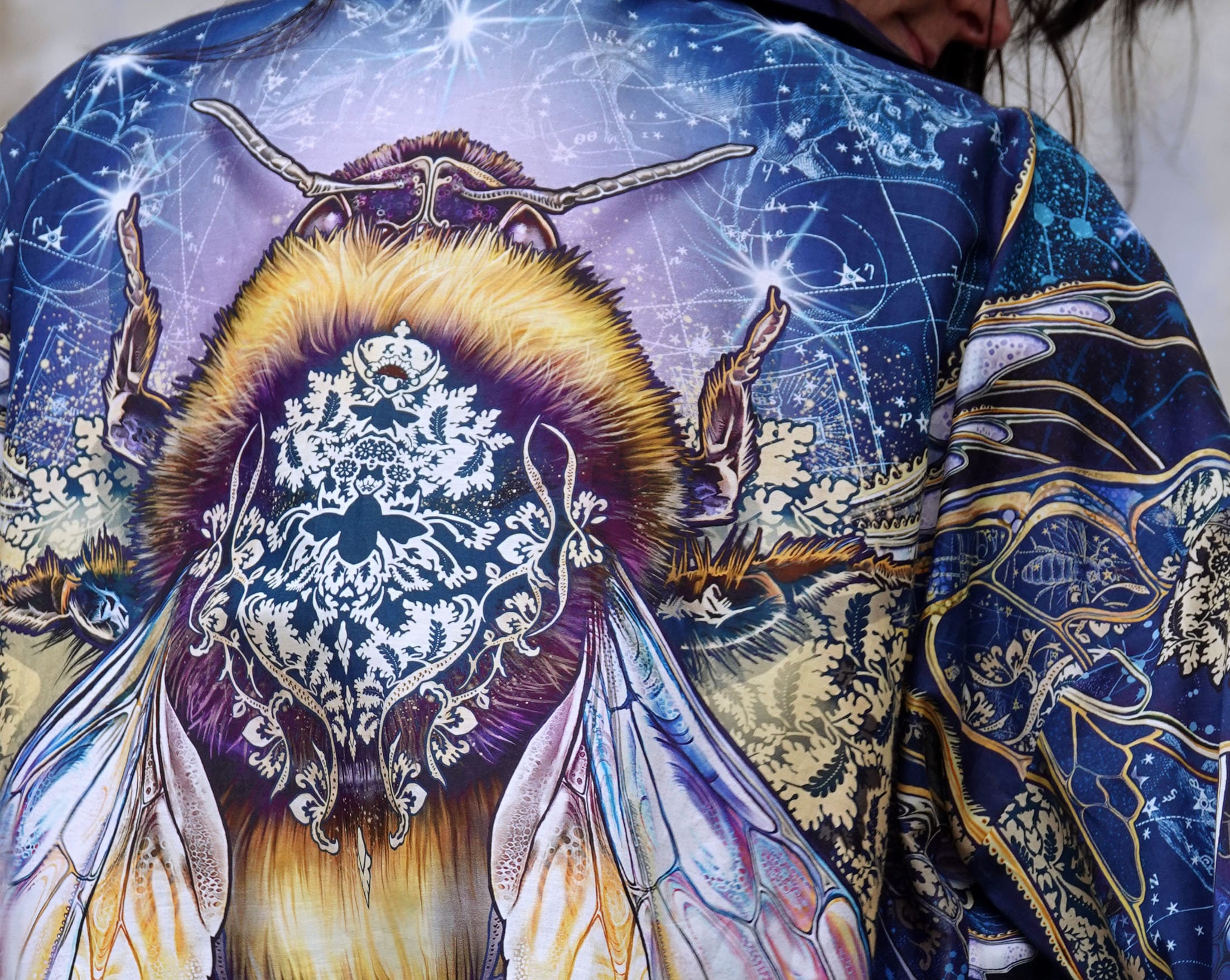 Bumble Bee Silk Scarf Shawl or Cotton Gift for Her Wings - Etsy UK