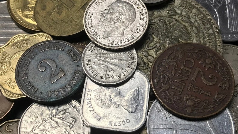 Bag of 100 ONE HUNDRED Mystery Coins From Around the World Great for ...