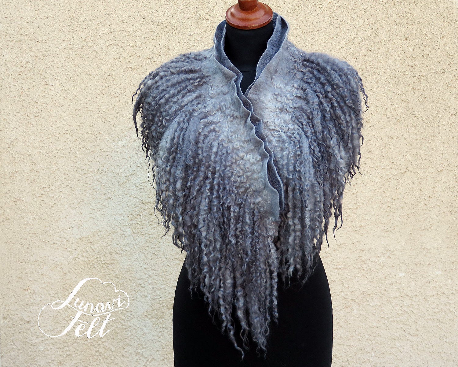 Wet Felting Tutorial- Felted Locks Collar- Neck Warmer- How to Felt ...