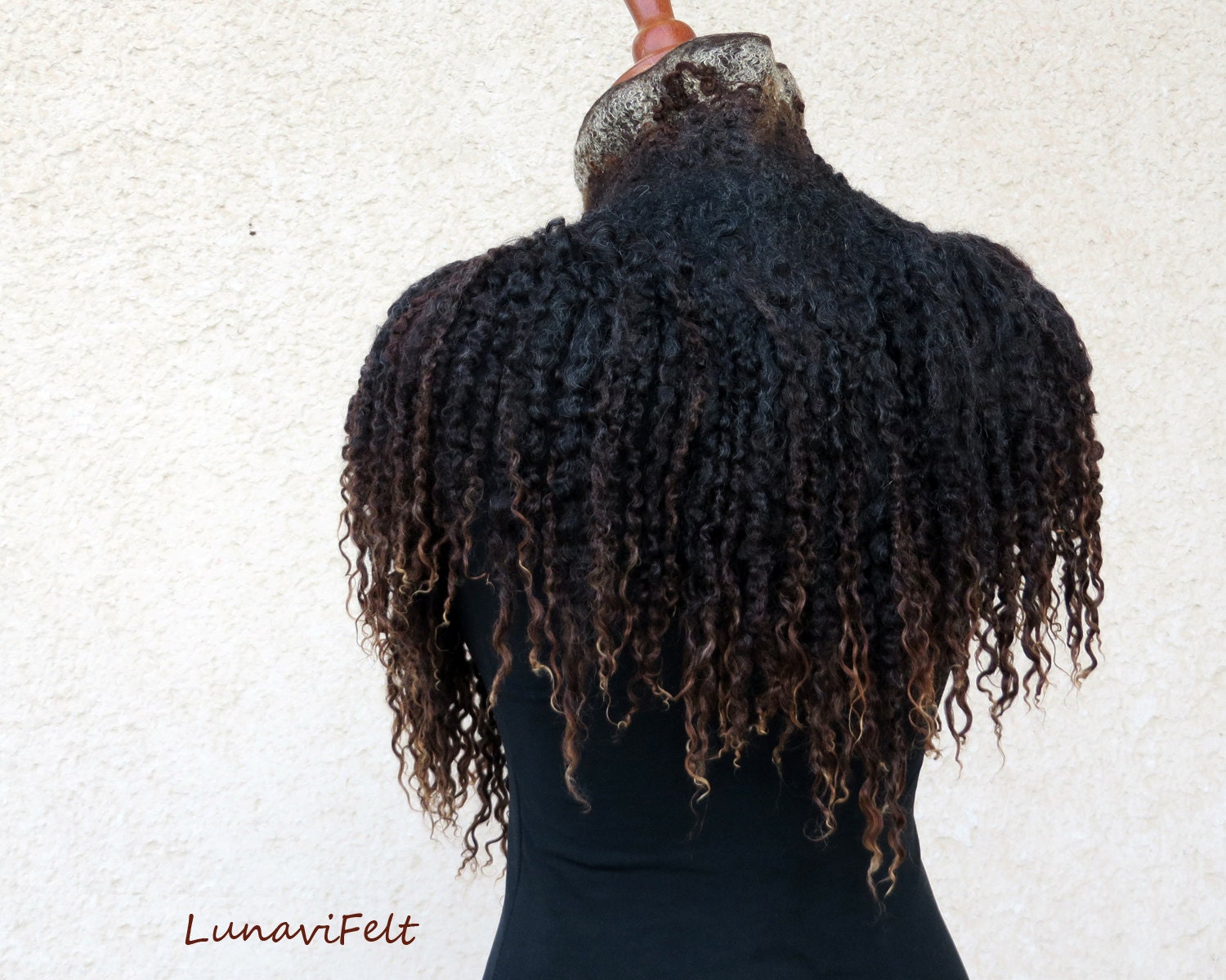 Wet Felting Tutorial- Felted Locks Collar- Neck Warmer- How to Felt ...