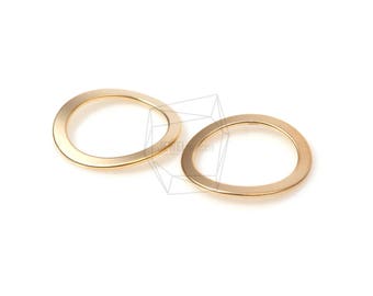 Circle Frame Pendant | Etsy