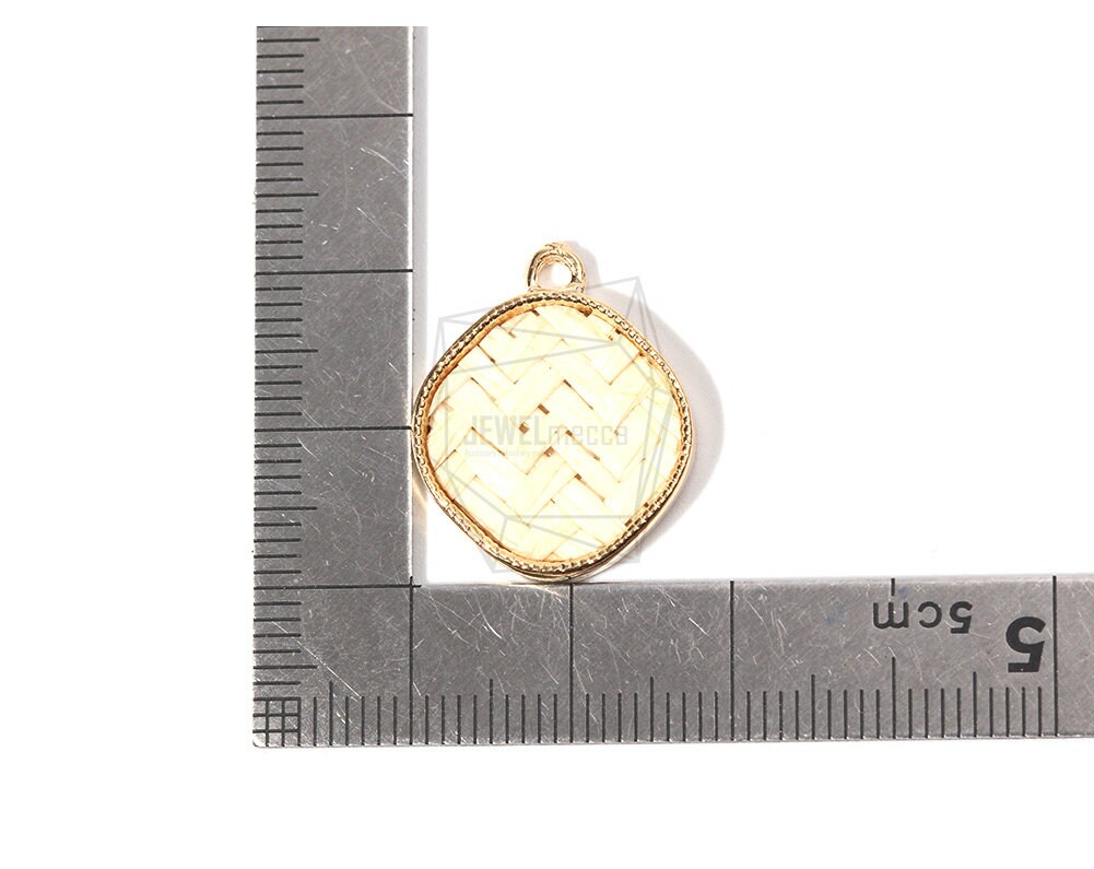 Pdt-1553-g/2pcs/round Edge Rhombus Rattan Pendant(light Yellow)/17mm X ...
