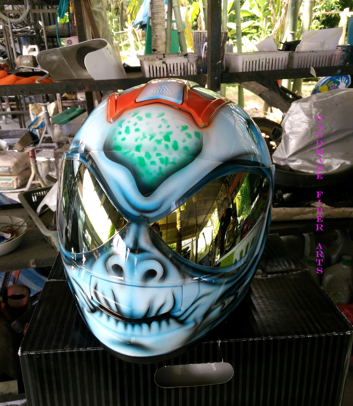 Alien Custom Airbrushed Motorcycle Helmet | Etsy