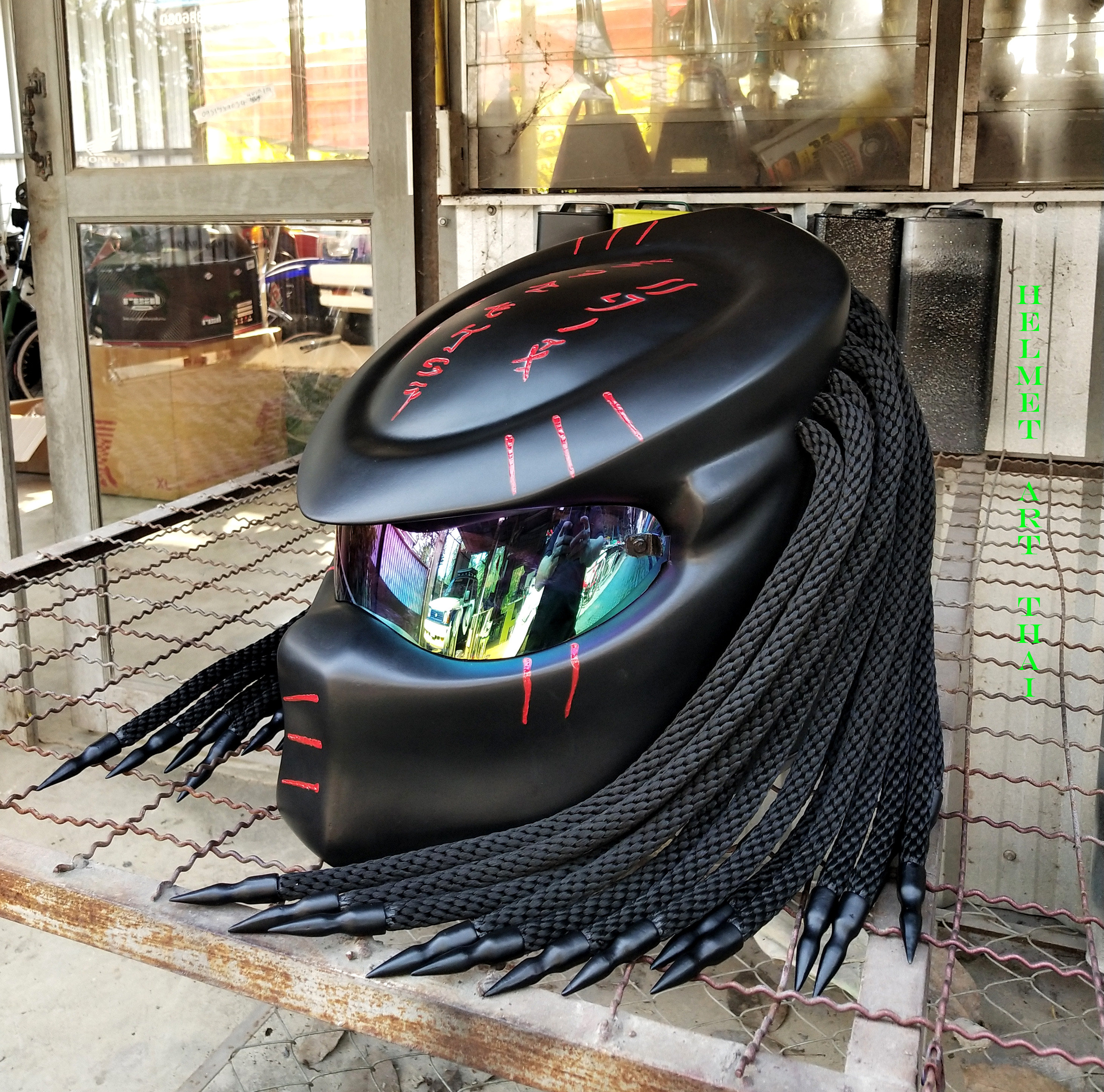 PREDATOR HELMET | Etsy