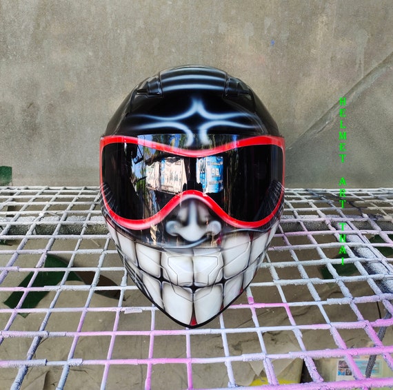Custom Motorcycle Helmets In India | Reviewmotors.co