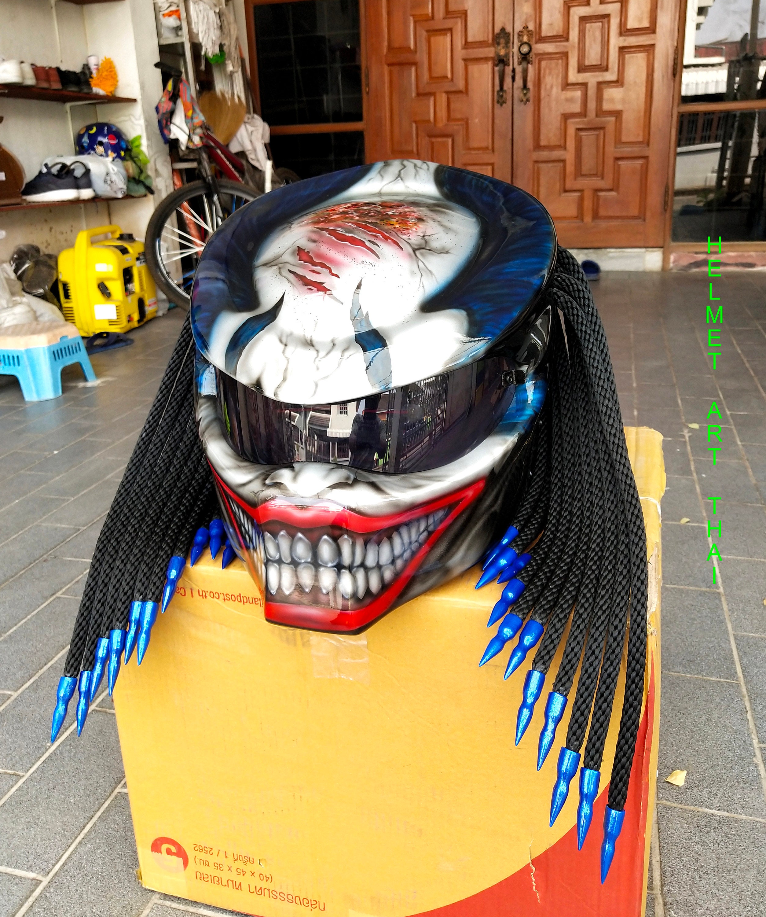 PREDATOR HELMET - Etsy