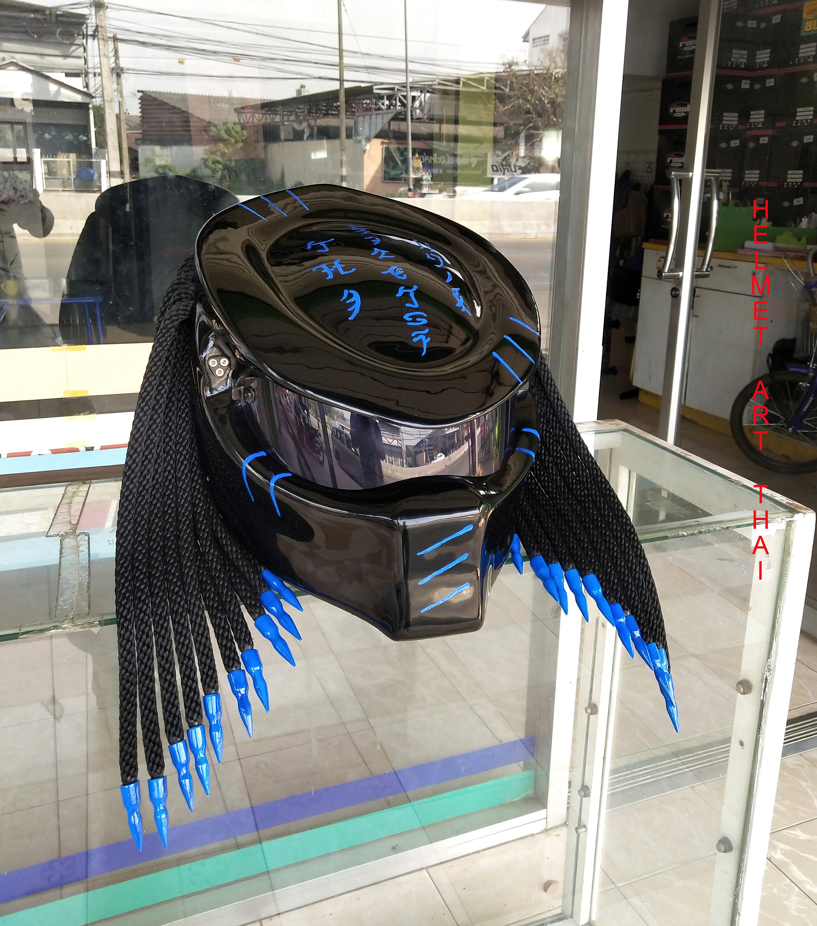 PREDATOR HELMET - Etsy