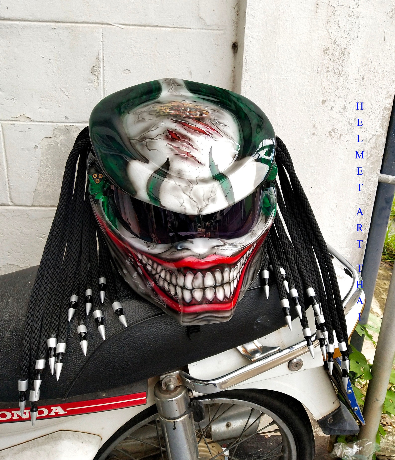 Custom Predator Motorcycle Helmet | Etsy