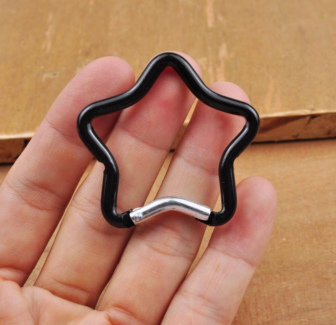 1pcs-50pcs Black Star Shaped Carabiner Spring Belt Clip Key Chain Clip ...