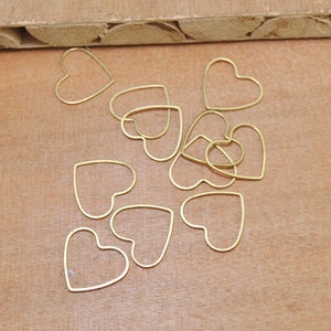50pcs Raw Brass Heart Shape Wire Charms，heart Ring Connector,flat Heart ...
