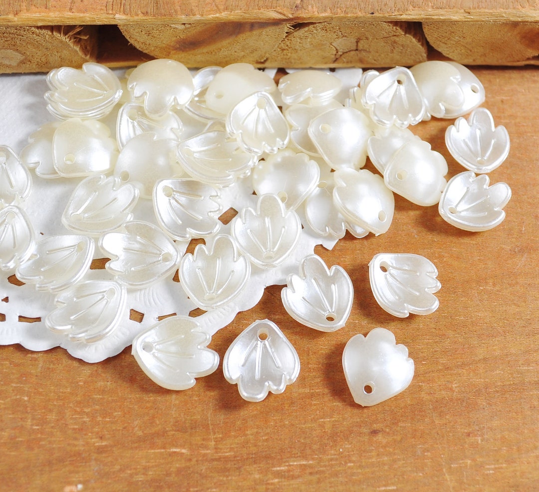 ABS White Flowers - 50/100pcs Flower Pendants - White Pearl Flower ...