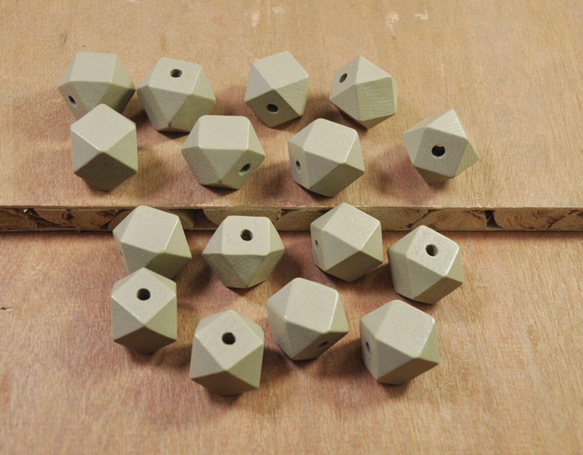 14 Hedron Geometric Figure Wood Beads50pcs 20mm Pale Green - Etsy