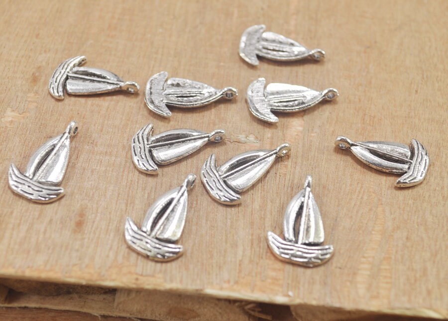 50pcs Sailing Boat Charm Sailing Ship Pendant Antique Silver Sailing ...