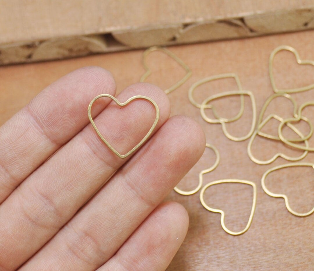 50pcs Raw Brass Heart Shape Wire Charms，heart Ring Connector,flat Heart ...