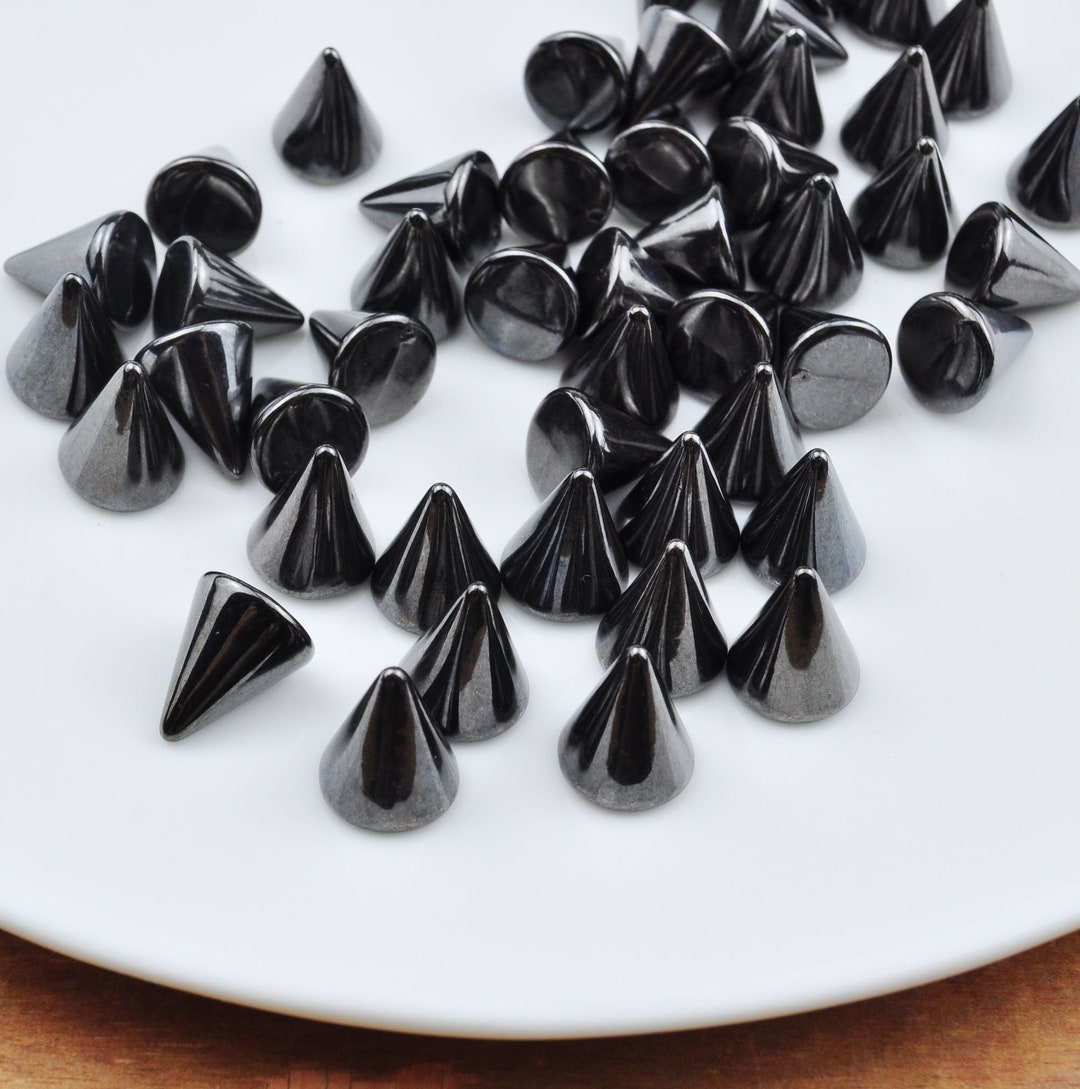 CCB Spike Pendant Charms - 50 Pcs Set - Spikes Beads ,gunblack Color ...
