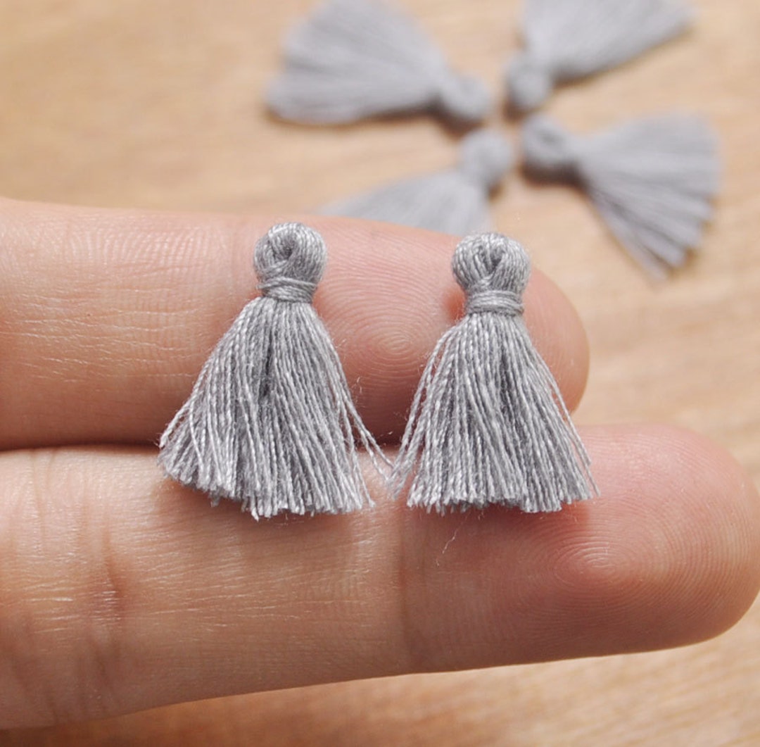 50pcs 17mm Gray Mini Tassels,tiny Short Cotton Tassels Handmade Jewelry ...