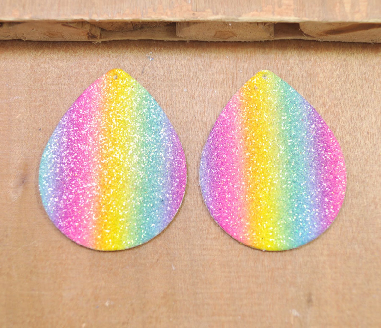 Tear Drop Pendant10pc Rainbow Color Glitter Leather Teardrops - Etsy