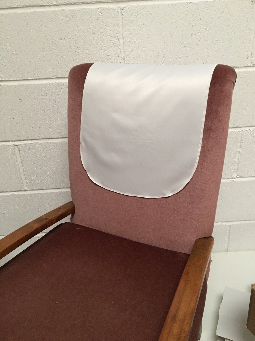 Pack of 4 Plain White Satin Weave Shiny Overlocked Edge Chair Back Covers Antimacassar Head Rest ...