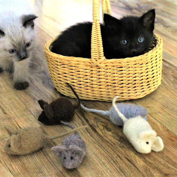 Woolen Mice - Etsy