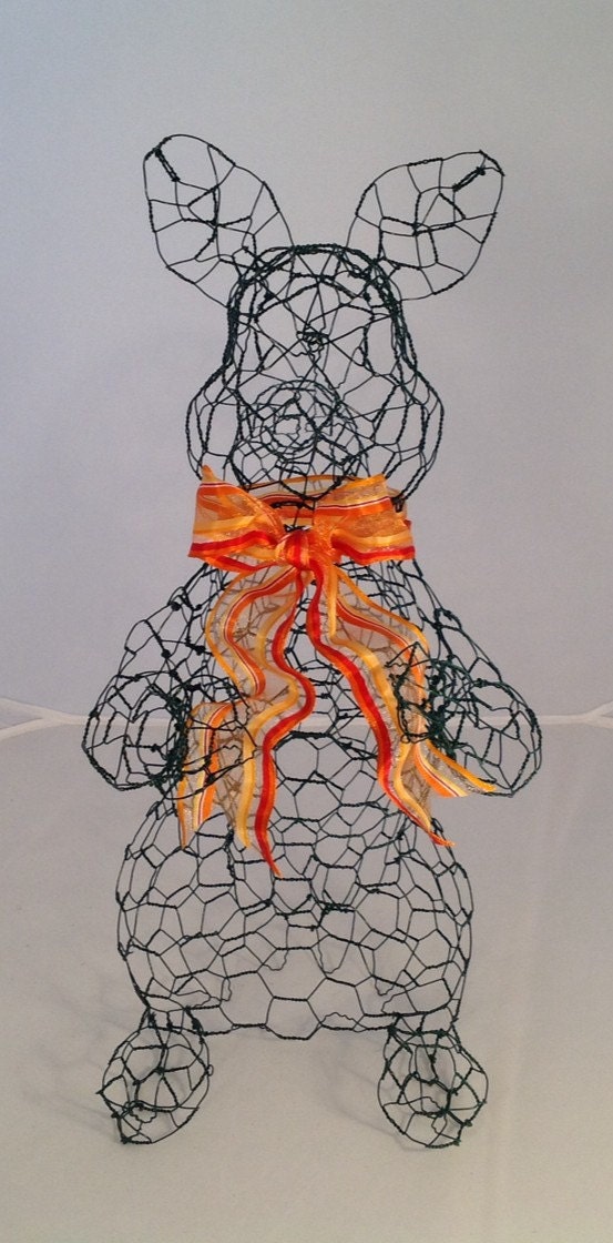 Squirrel Topiary Frame | Etsy