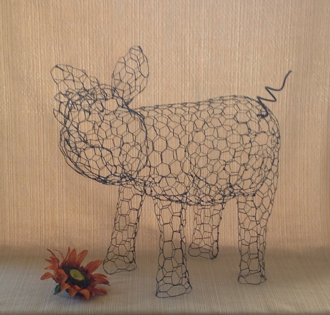 Pig Topiary Frame - Etsy