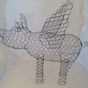 Pig With Wings Topiary Frame - Etsy