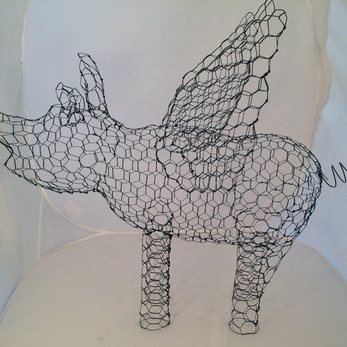 Pig With Wings Topiary Frame | Etsy